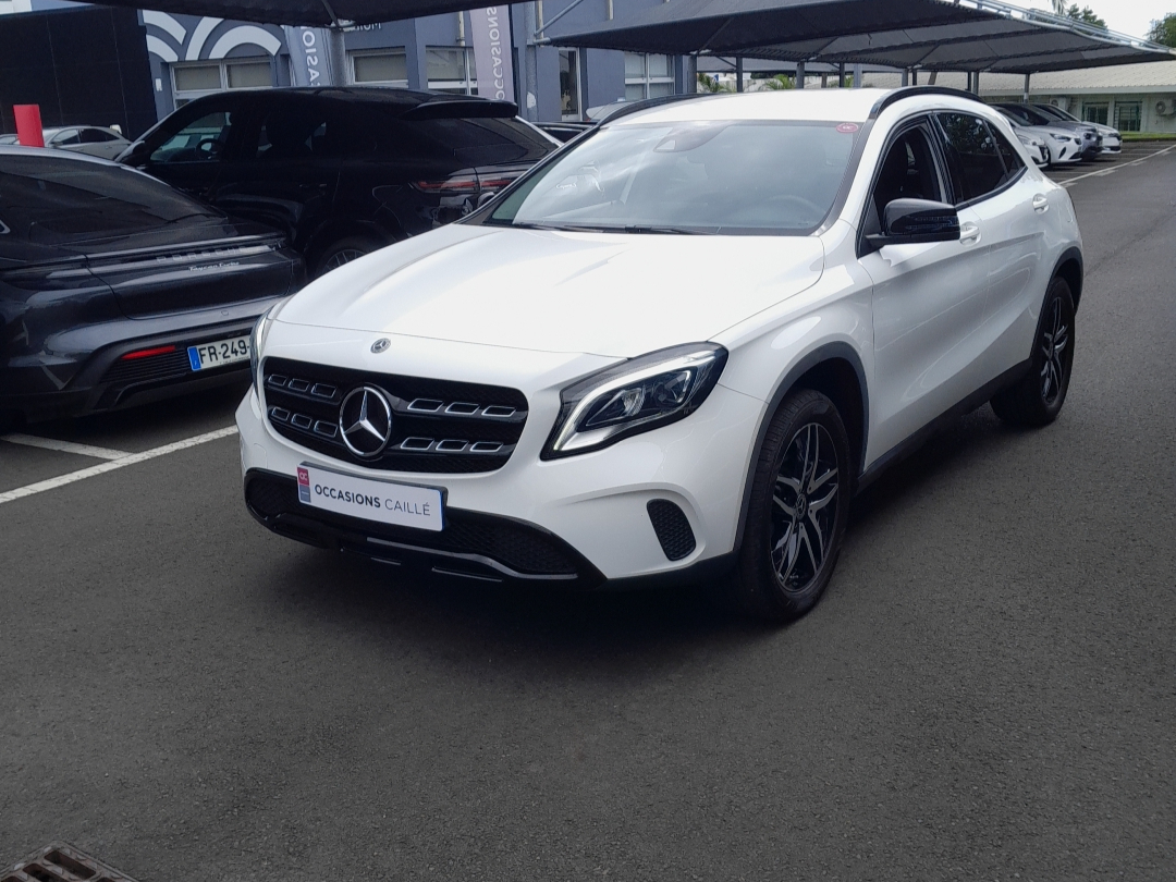 Voiture d’occasion MERCEDES GLA 180 FASCINATION 122CV 7-G DCT année ...