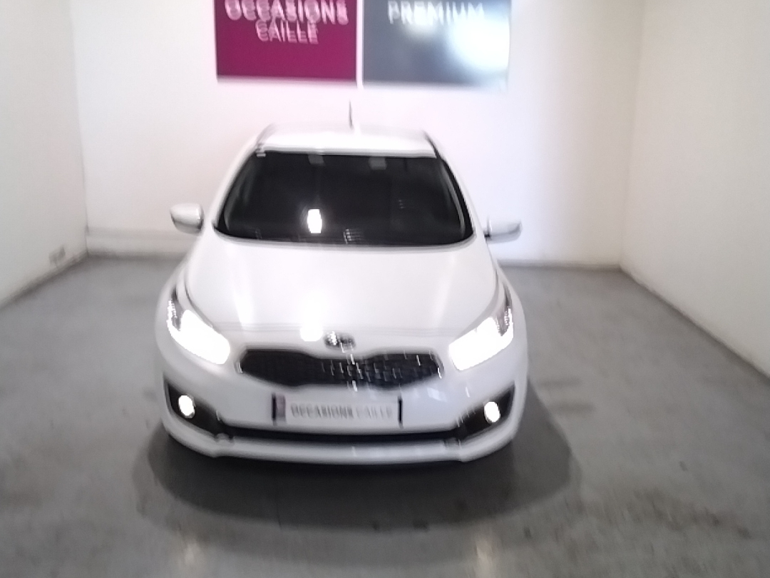 Voiture d’occasion KIA CEED ACTIVE 1.0 TGDI 120CV année 2018 39338 km à ...