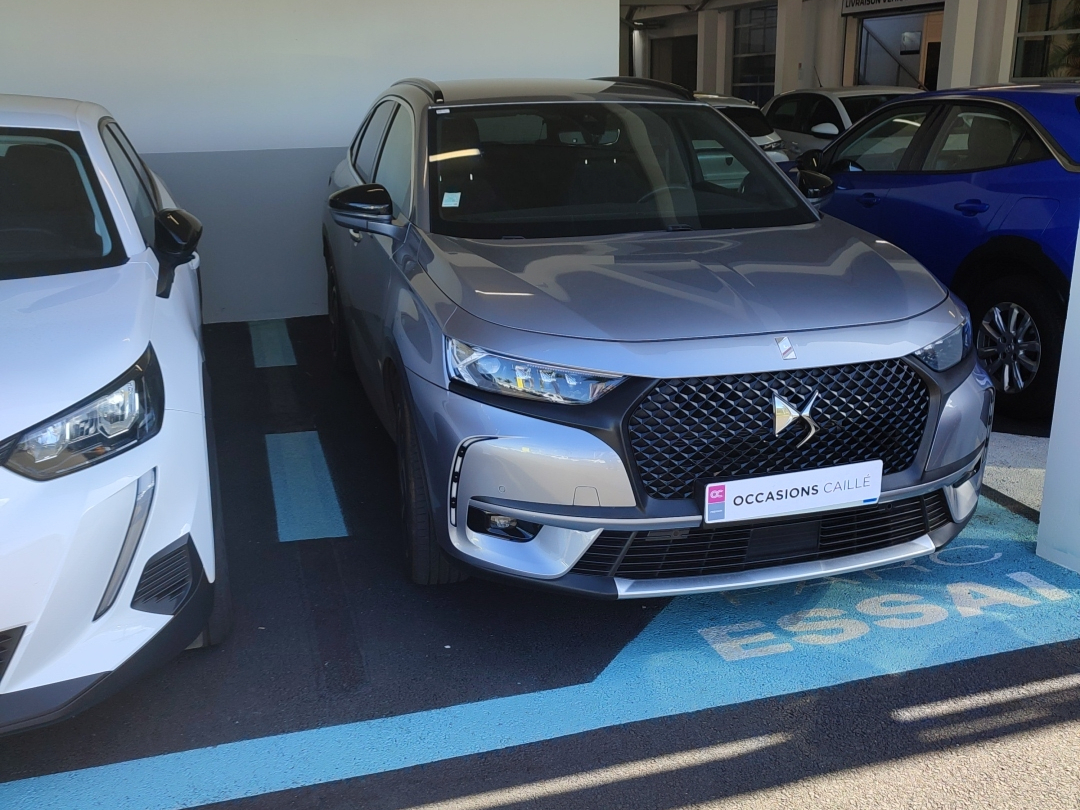 Voiture d’occasion DS DS7 CROSSBACK E-TENSE 300 CV 4X4 PERFORMANCE LINE année 2020 16839 km à ...