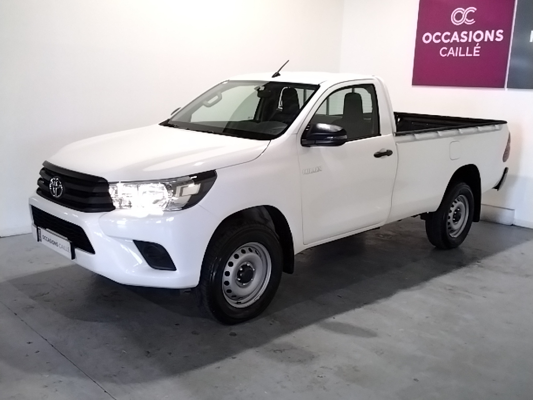 Voiture d’occasion TOYOTA HILUX SIMPLE CABINE LECAP 4WD D-4D 2.4L 150 ...
